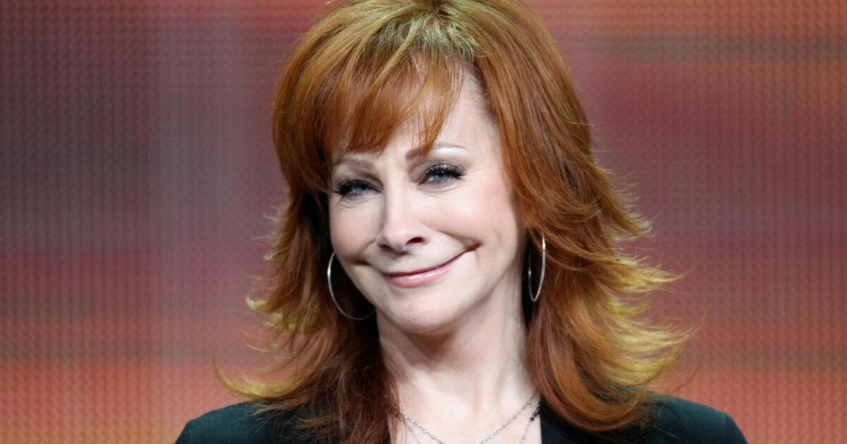 Video: Country Music Superstar Reba McEntire Is KFC's First Female ...