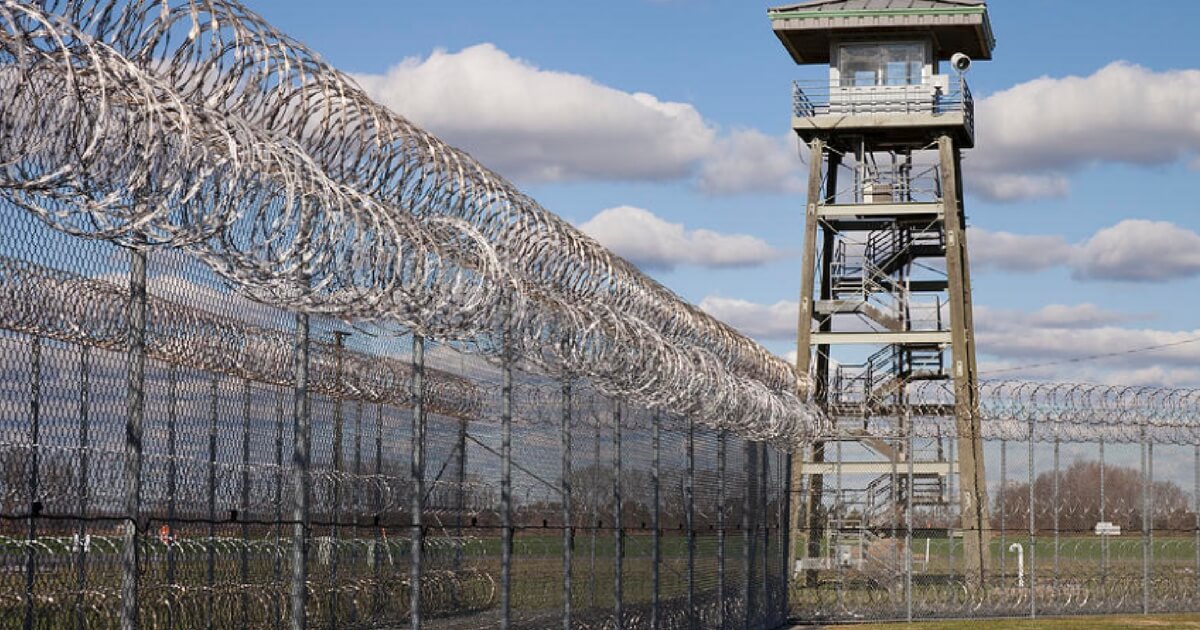 Prison Reform Bill Would Help End the Revolving-Door Crime Cycle