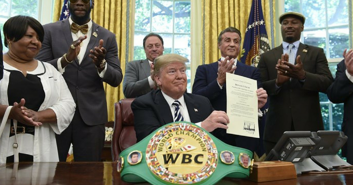 Trump Posthumously Pardons Boxing's First Black Heavyweight Champion ...