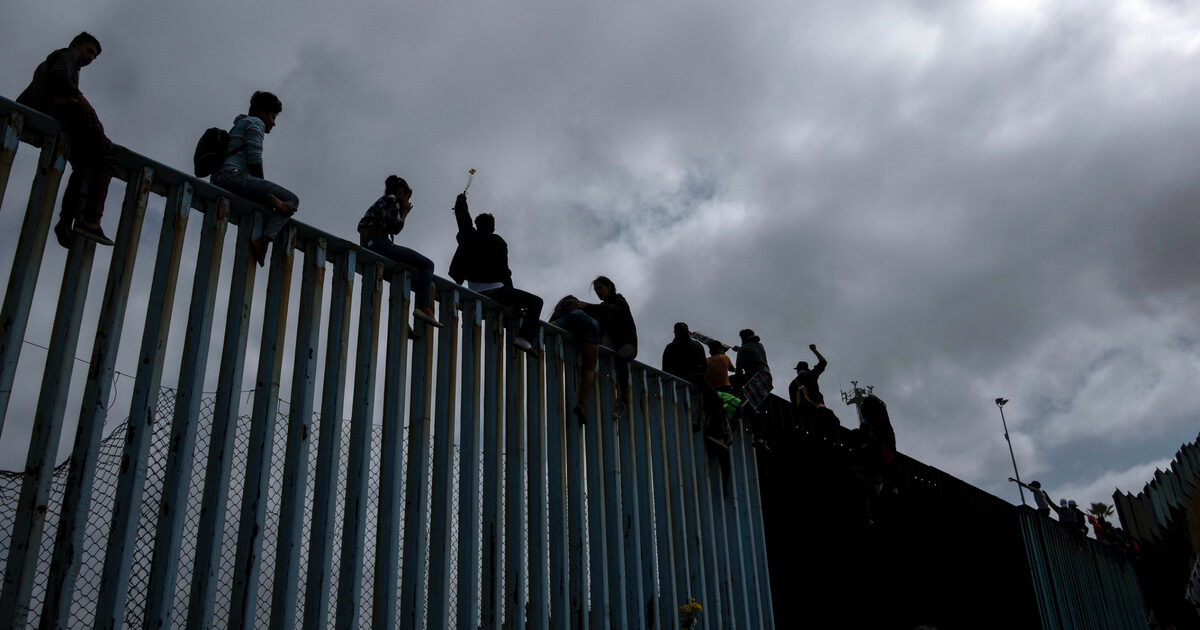 Cali Border Wall Gets 'Anti-Climbing Plate' Upgrade