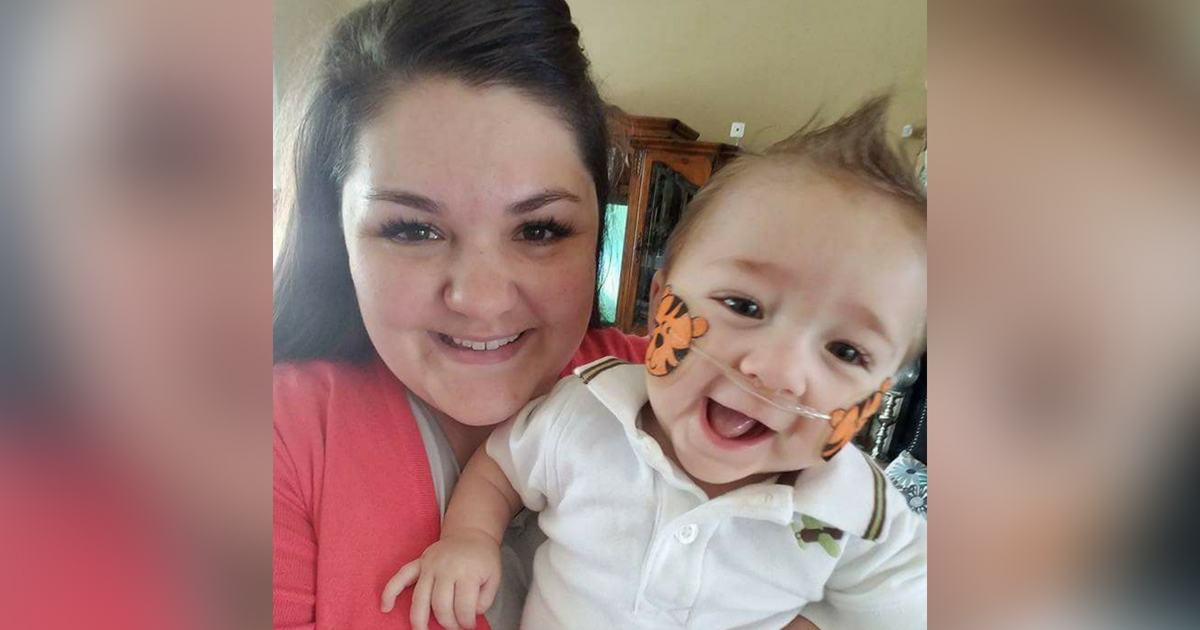 'Salsa Mom' Given $15,000 Donation To Help Pay for Young Son's Heart ...