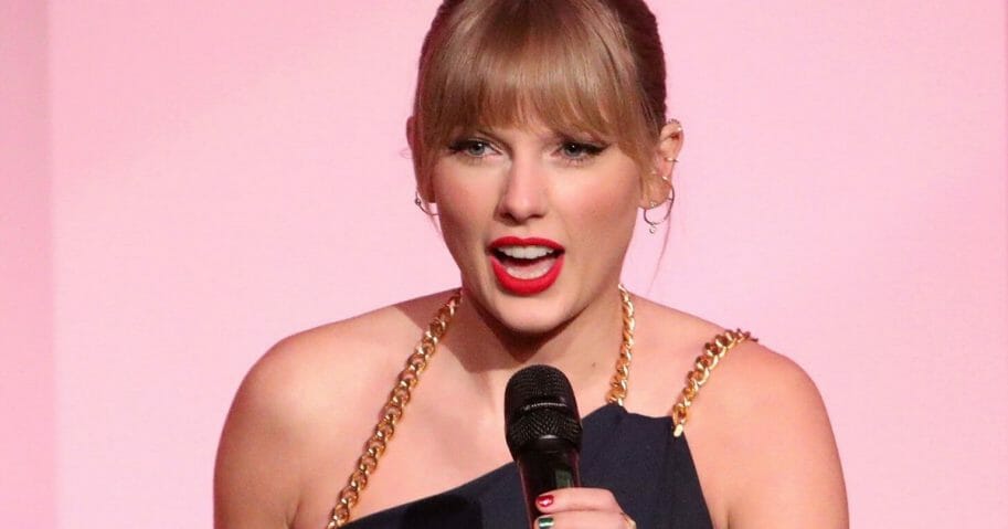Taylor Swift Goes on Diatribe Against 'Toxic Male Privilege,' Never ...