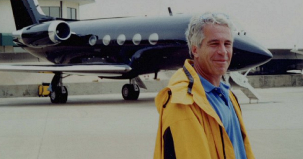 Epstein Pilot Drops Names of Who Flew on Jet, Including 2 Presidents ...