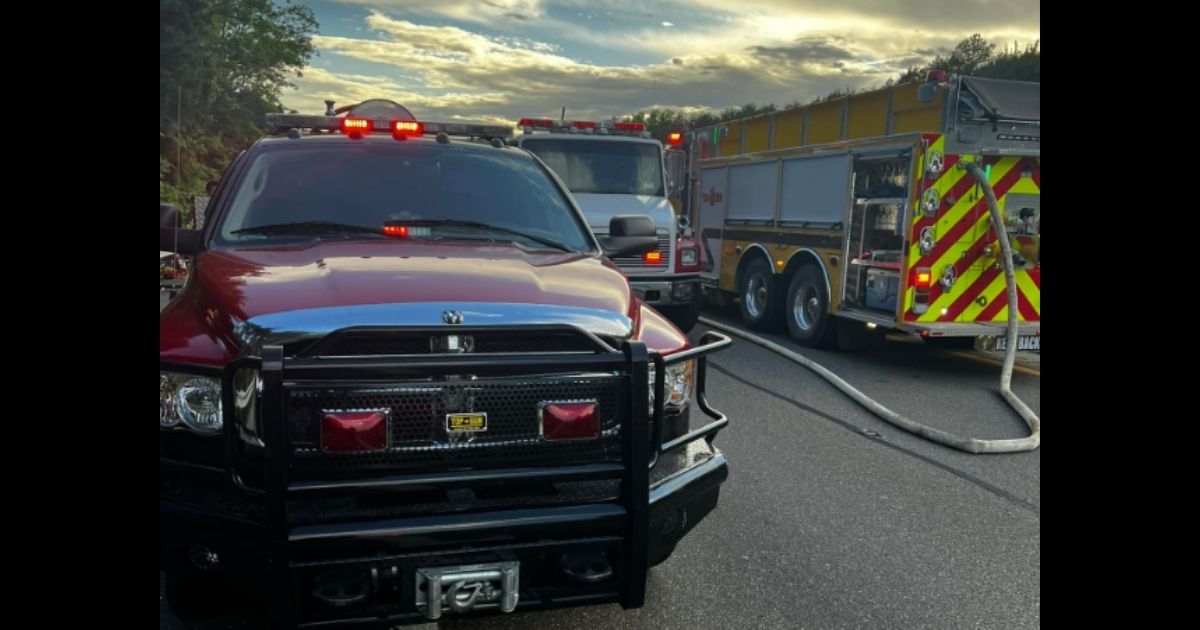 Good Samaritan Rescues Driver From Burning Car Right Before Car