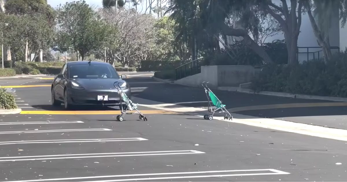 California Billionaire Uses Super Bowl to Attack Tesla for 'Endangering ...