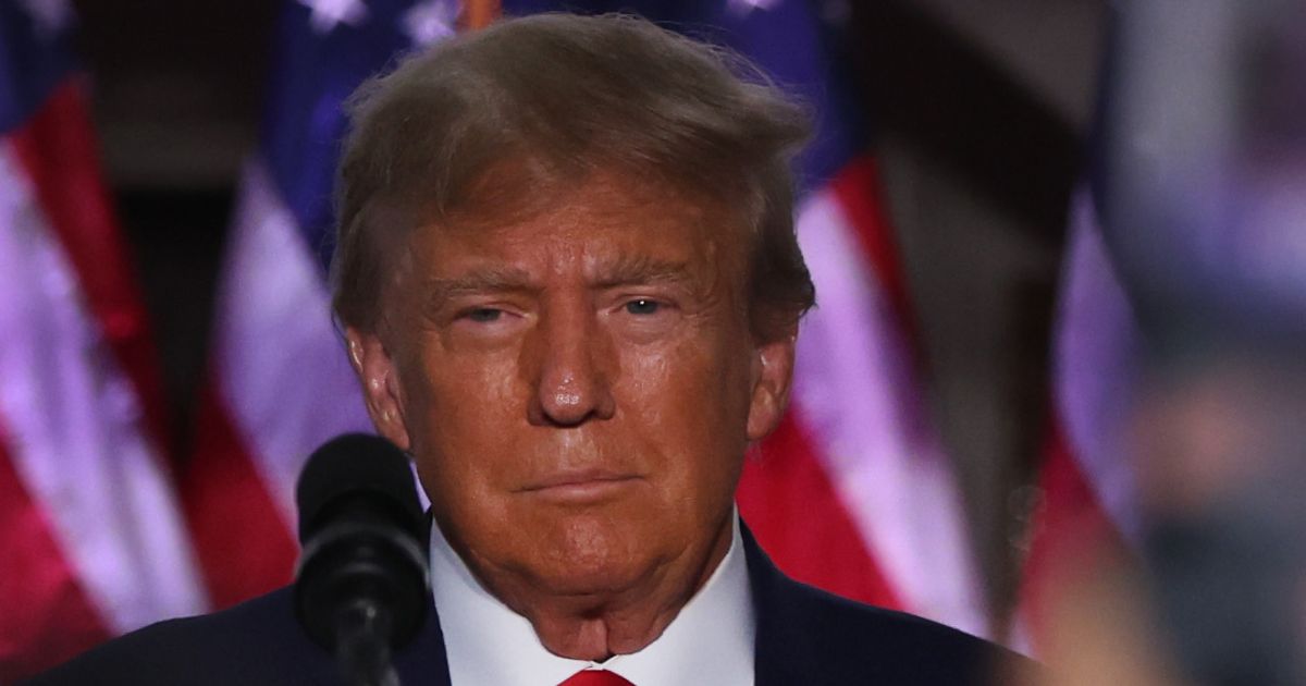 DOJ Moving to Silence Trump - He Would Be Unable to Speak Out on Case ...