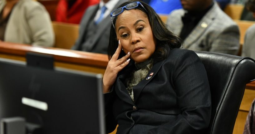 Georgia DA Prosecuting Trump Accused of Sex Scandal, Hiring ...