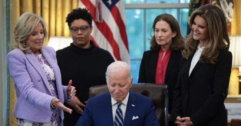 New Autopen Fraud Exposed: WH Emails Show Biden Staff Used Special ...